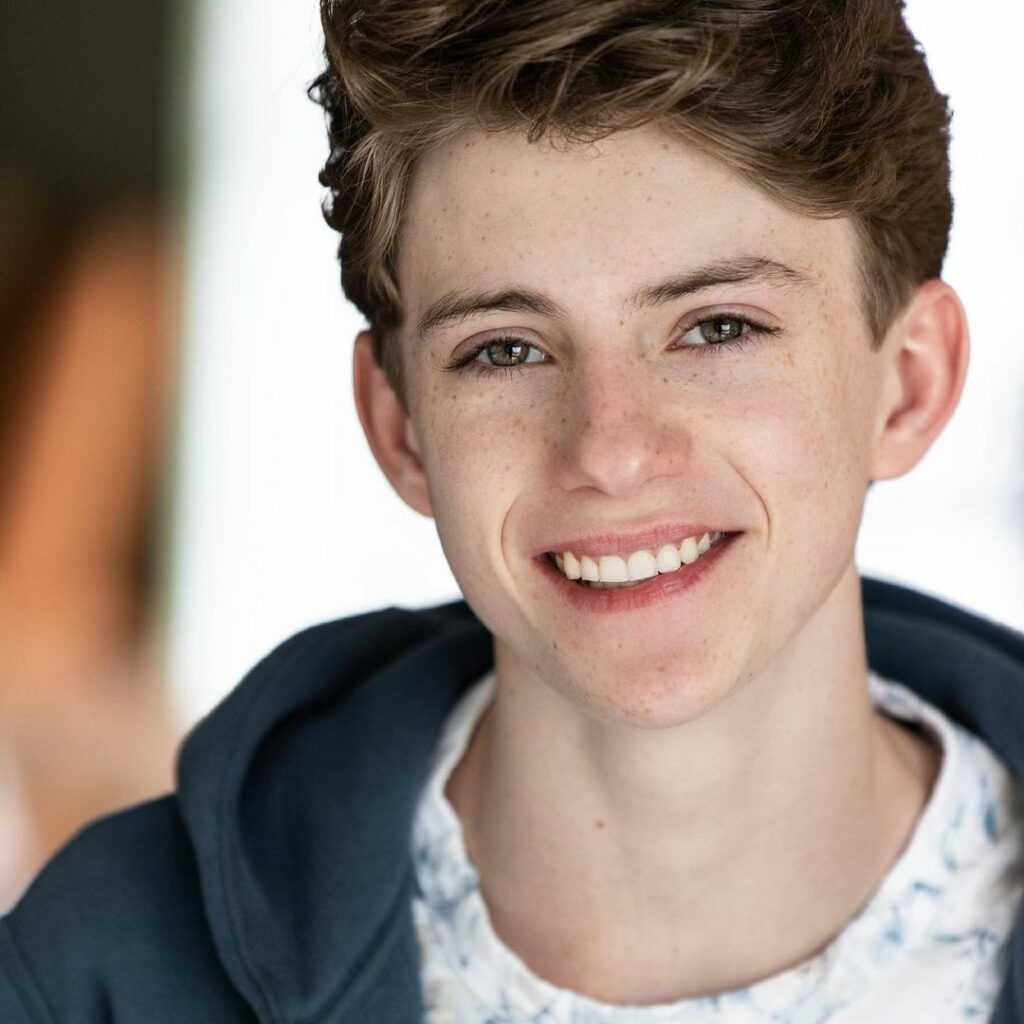 How Did Just Add Magic: Mystery City Star Tyler Sanders Die? Girlfriend ...